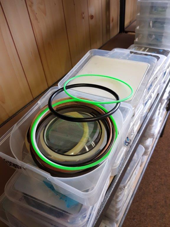 SEAL KITS FOR CYLINDERS AND SLEW DRIVES FINAL DRIVES TRACK ADJUSTERS ...